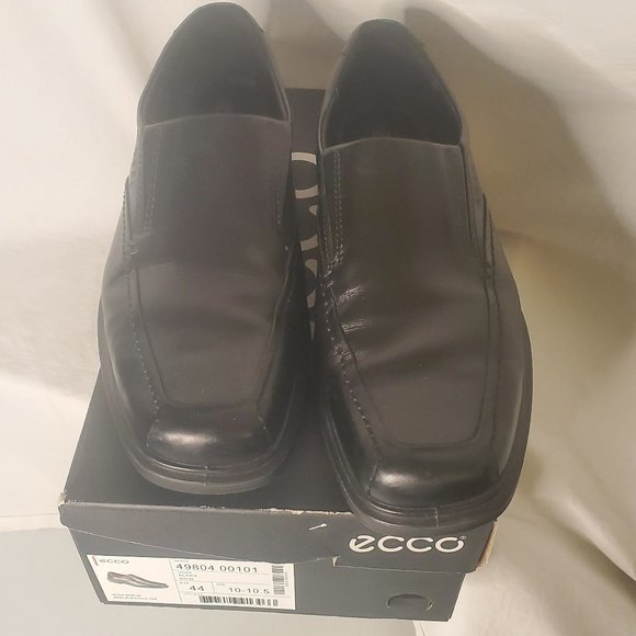 Ecco | Shoes | Ecco Berlin Slipon In Black Sz Eu 44 | Poshmark